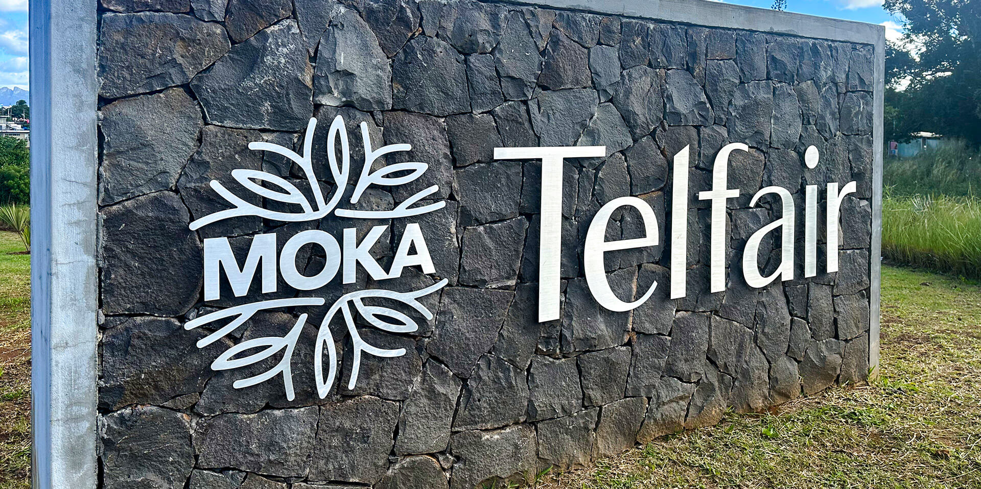 Zigzag Ltée - Expert in custom indoor and outdoor signage in Mauritius.